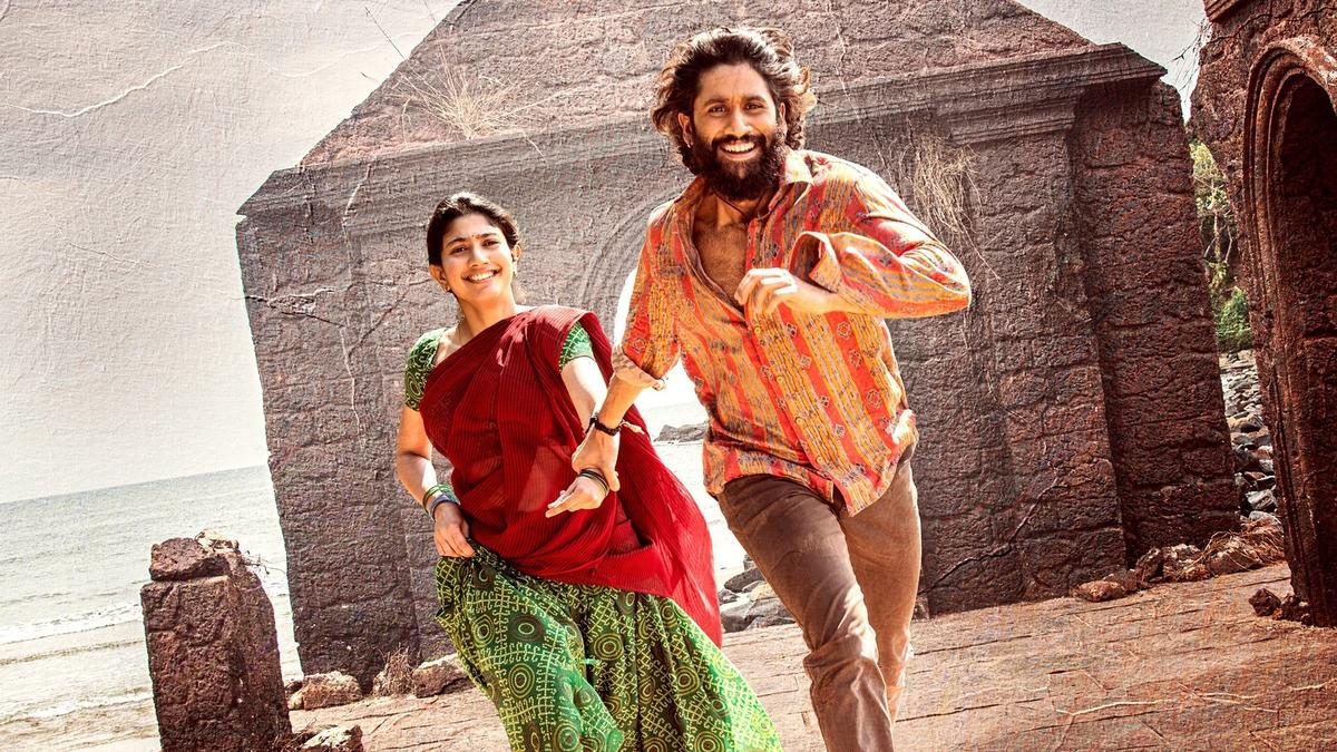 Revue de film de `` Thandel '': Sai Pallavi, Naga Chaitanya élève une saga romantique ...